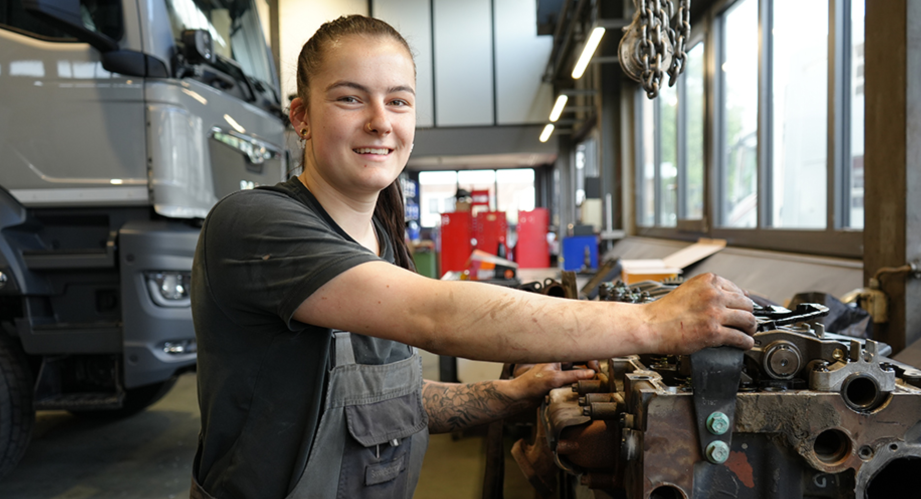 Sophie Schumacher: Die beste Automobil-Mechatronikerin der Schweiz 🔧